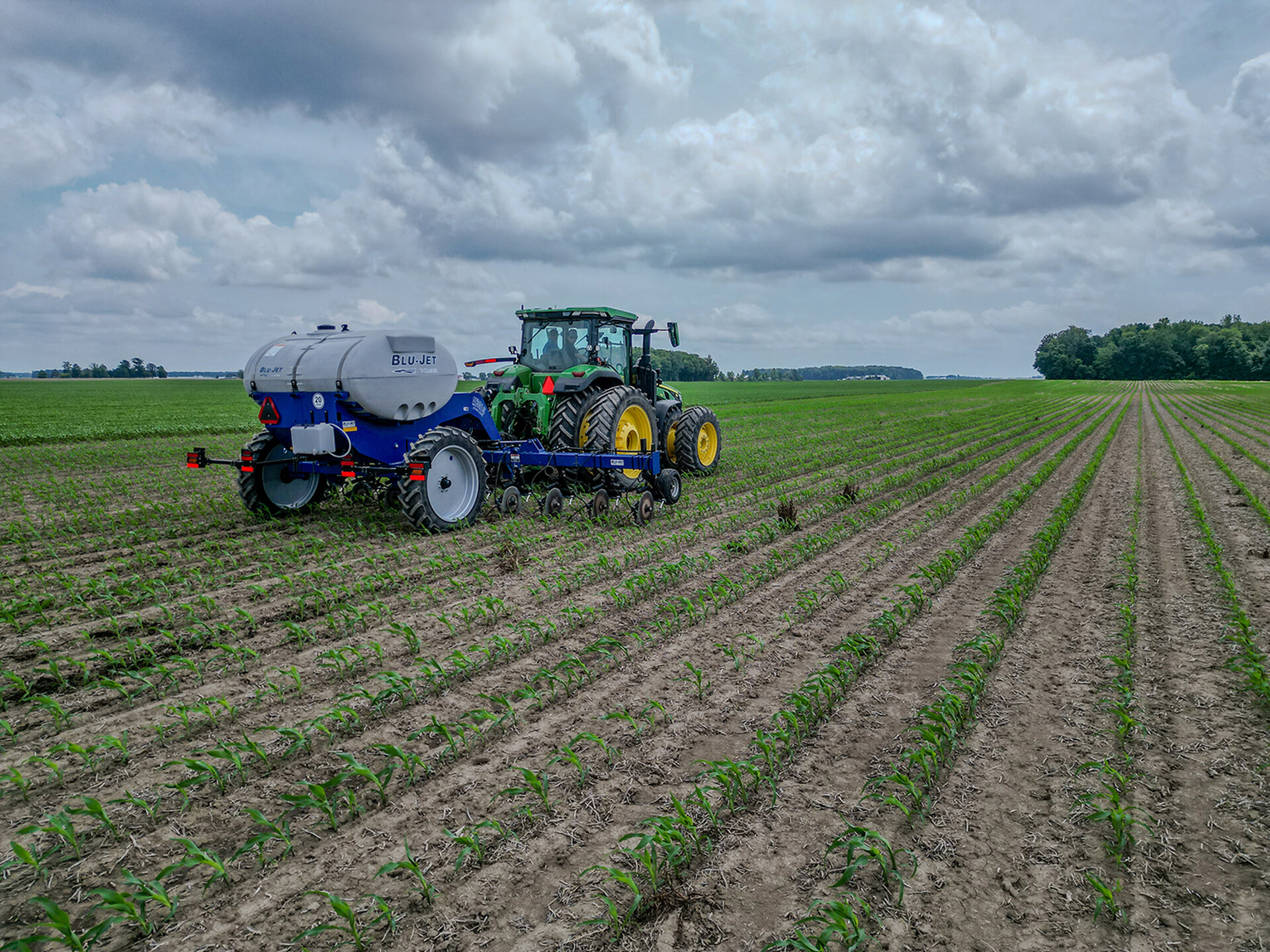 15-Series Liquid Fertilizer Applicators - Blu-Jet Fertilizer