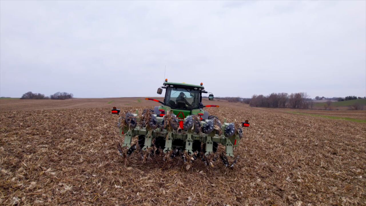 Stalk PULLr Tillage - Orthman Farm Equipment