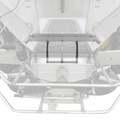 Pro-Force Dry Fertilizer Spreader - Unverferth Farm Equipment