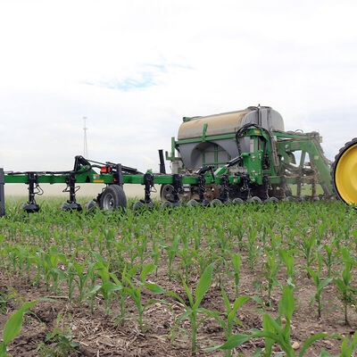 NutriMax Liquid Fertilizer Applicator - Unverferth Farm Equipment