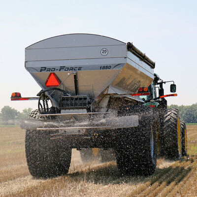 Pro-Force Dry Fertilizer Spreader - Unverferth Farm Equipment