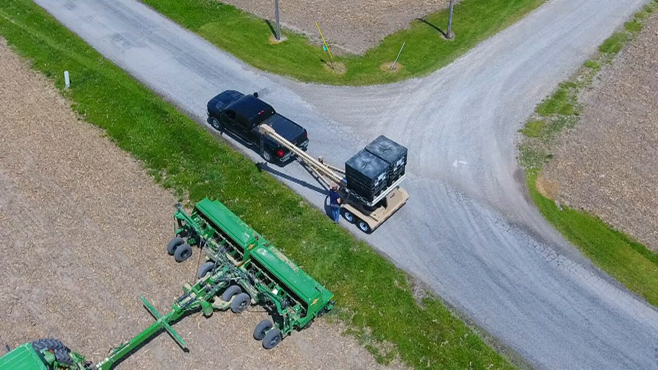 20-Series Seed Pro Bulk Box Carrier - Unverferth Farm Equipment
