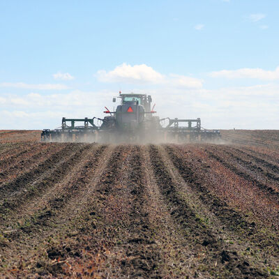 Raptor Strip Tillage Tool - Unverferth Farm Equipment